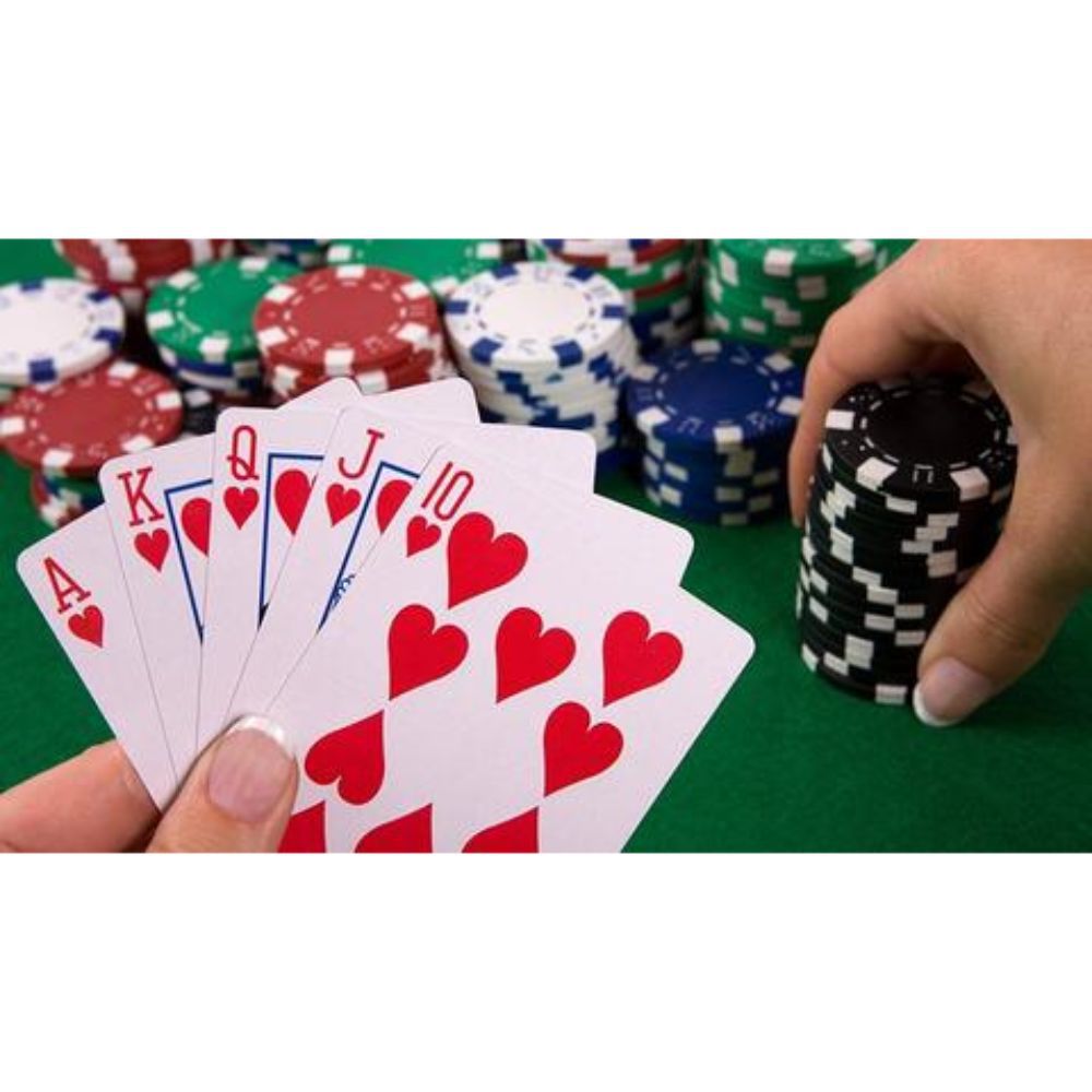 Poker Set 100 Pieces Professional Poker Chips + 2 Decks of Cards & Dea